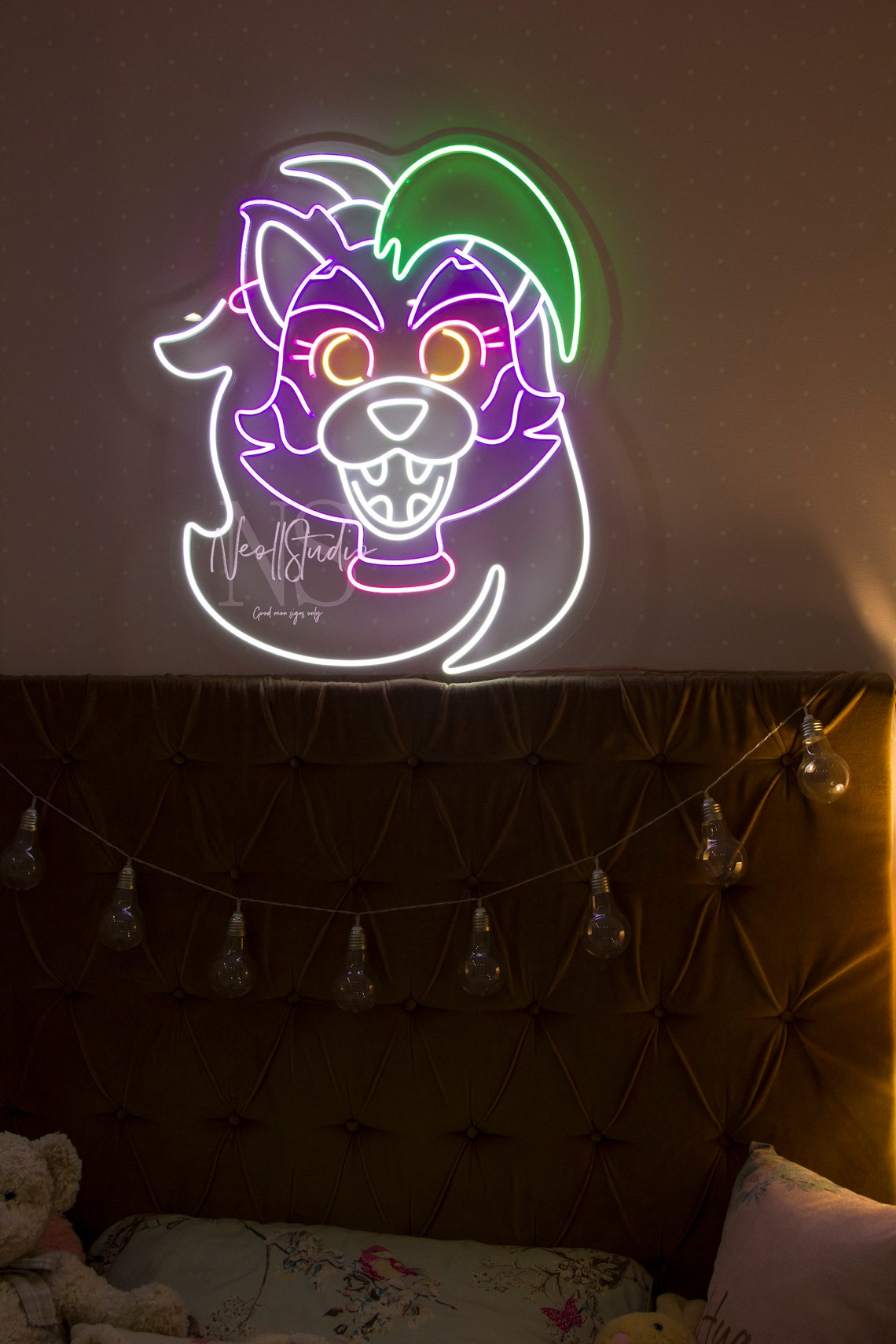 FNAF Roxanne Wolf - LED Neon Sign, Custom Neon, Neon Light - Etsy
