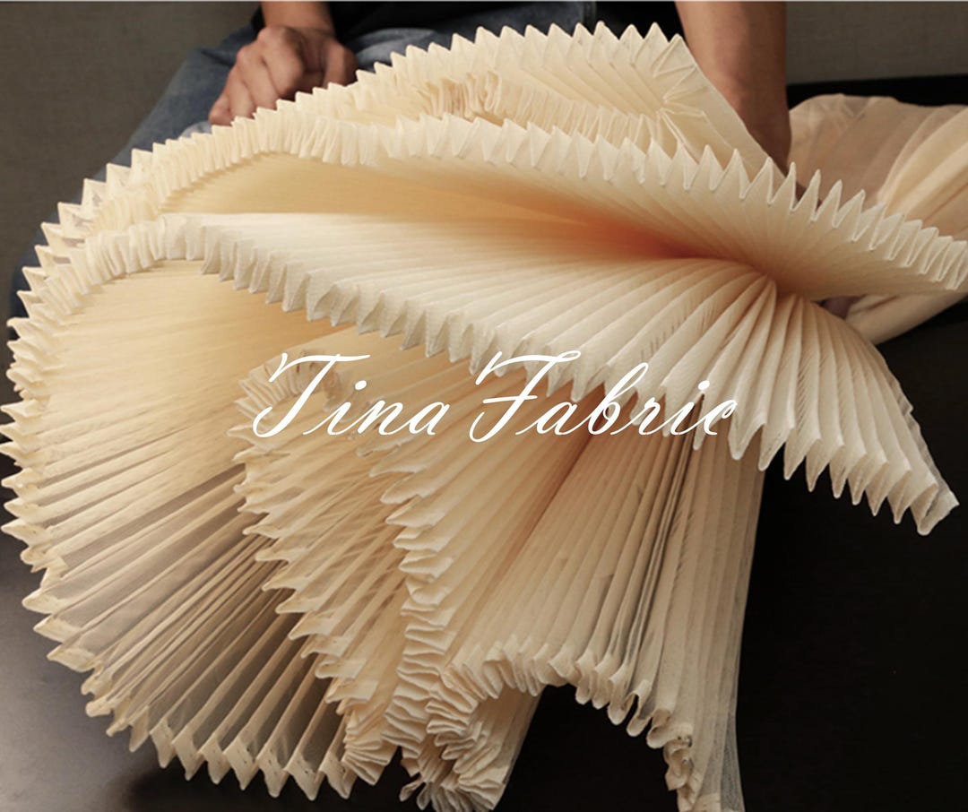 Light Yellow Accordion Pleated Rigid Mesh Pleated Accordion Mesh Dress ...