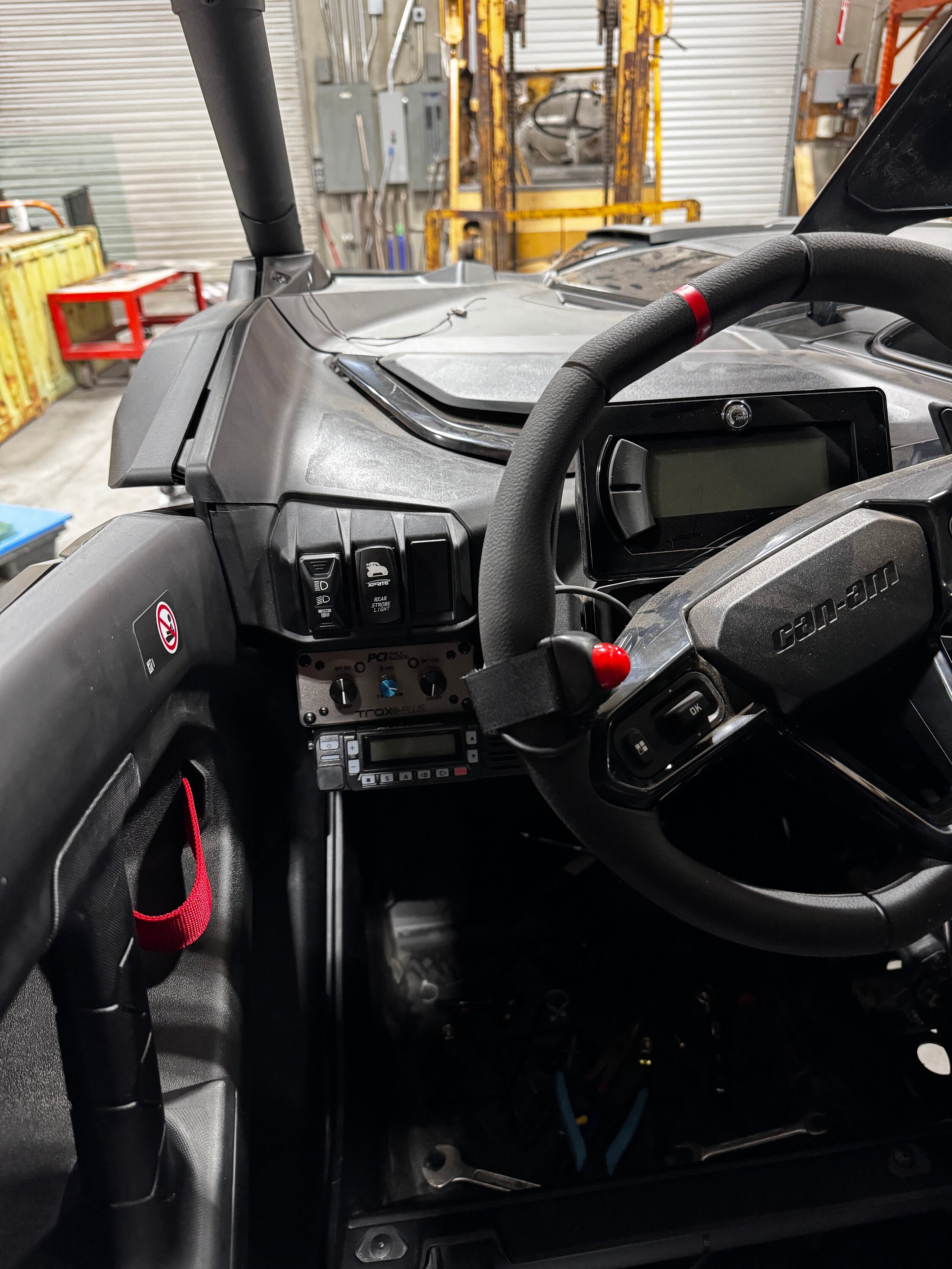 Can Am Maverick R PCI Radio Intercom Mount, Race Radio Mount Setup ...