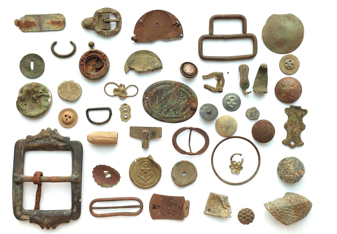 Ancient Mudlarking Finds | Many Original Antique Ornament Details ...