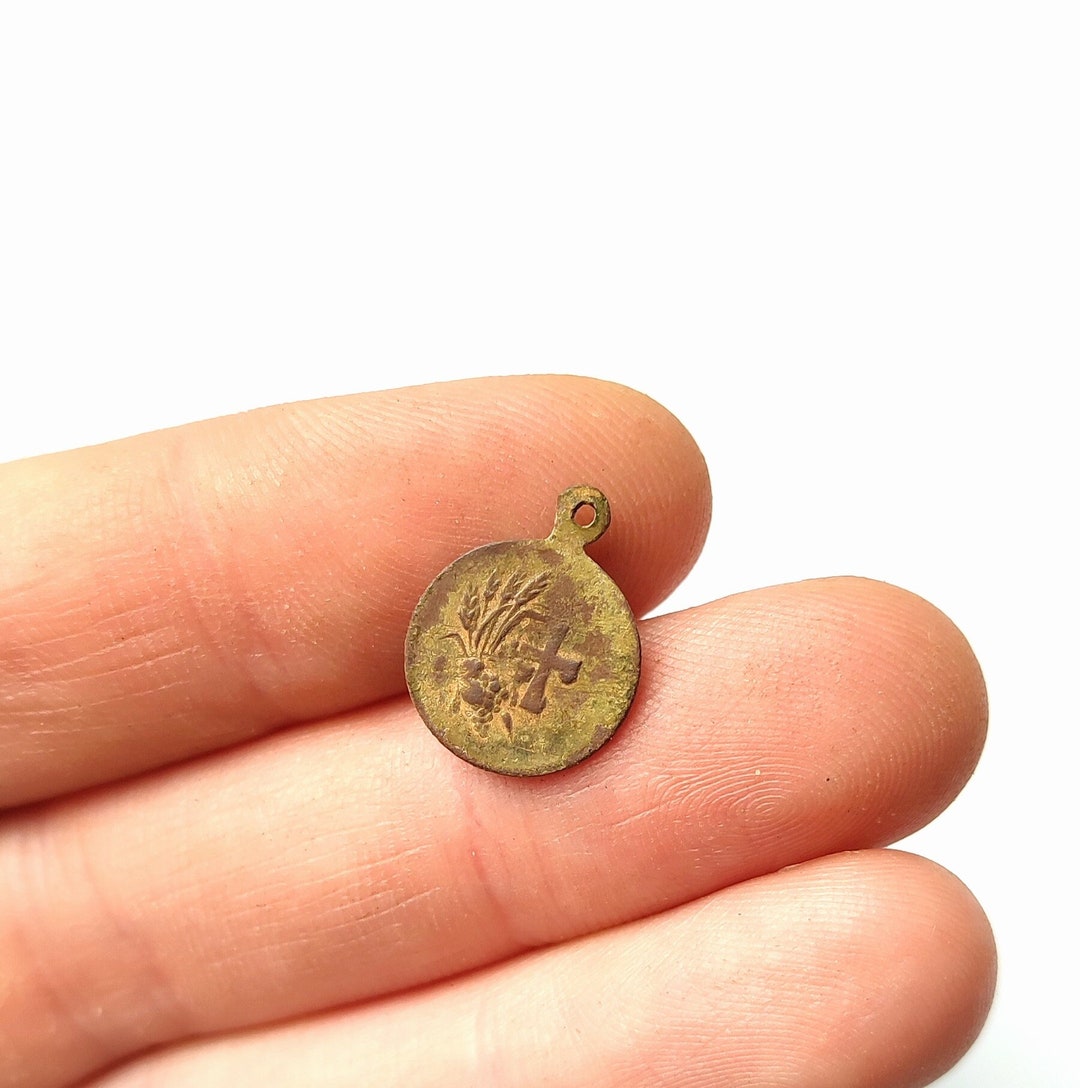 Ancient Tiny Christian Medallion | Antique Pendant | Mascot Talisman ...