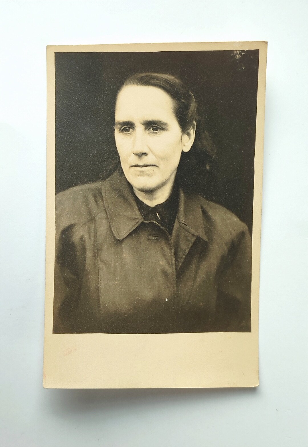 Original Vintage Photography Portrait of Woman Wonderful Stare Face ...