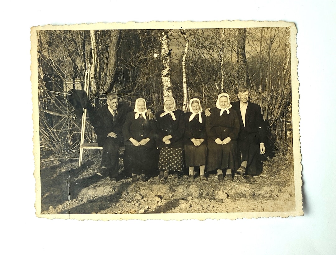 Original Vintage Photography Old Village Grandmothers Country Society ...