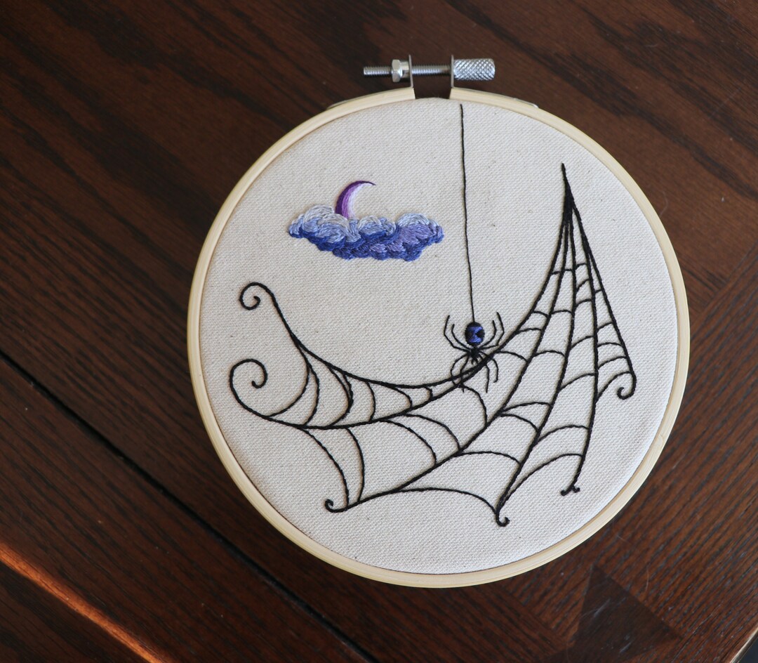 Spider Embroidery Pattern | Halloween - Etsy