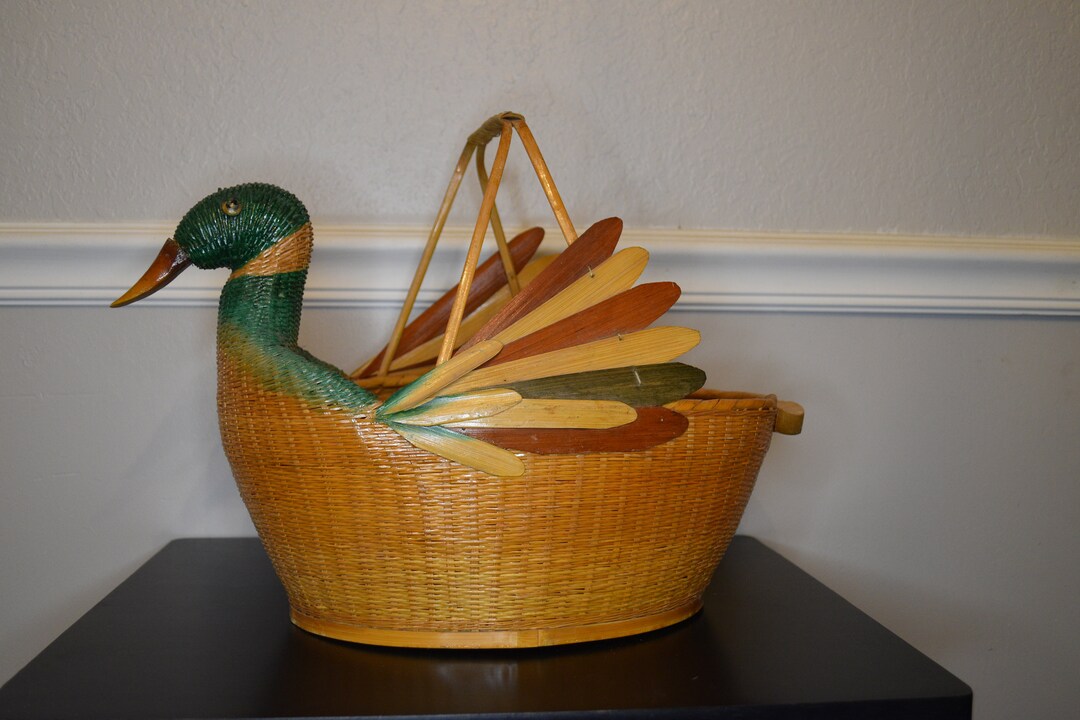 Vintage Large Zhejiang Wicker Rattan Duck Mallard Goose Green Handled Basket - Etsy