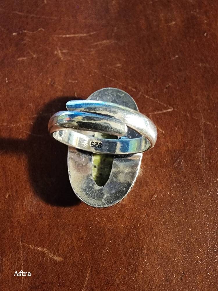 Female Lycan Spirit Companion, Spirit Vessel Ring