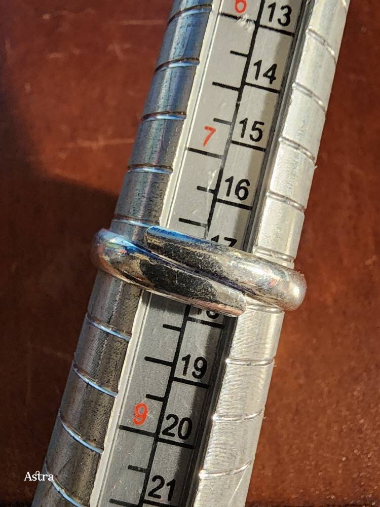 Female Lycan Spirit Companion, Spirit Vessel Ring