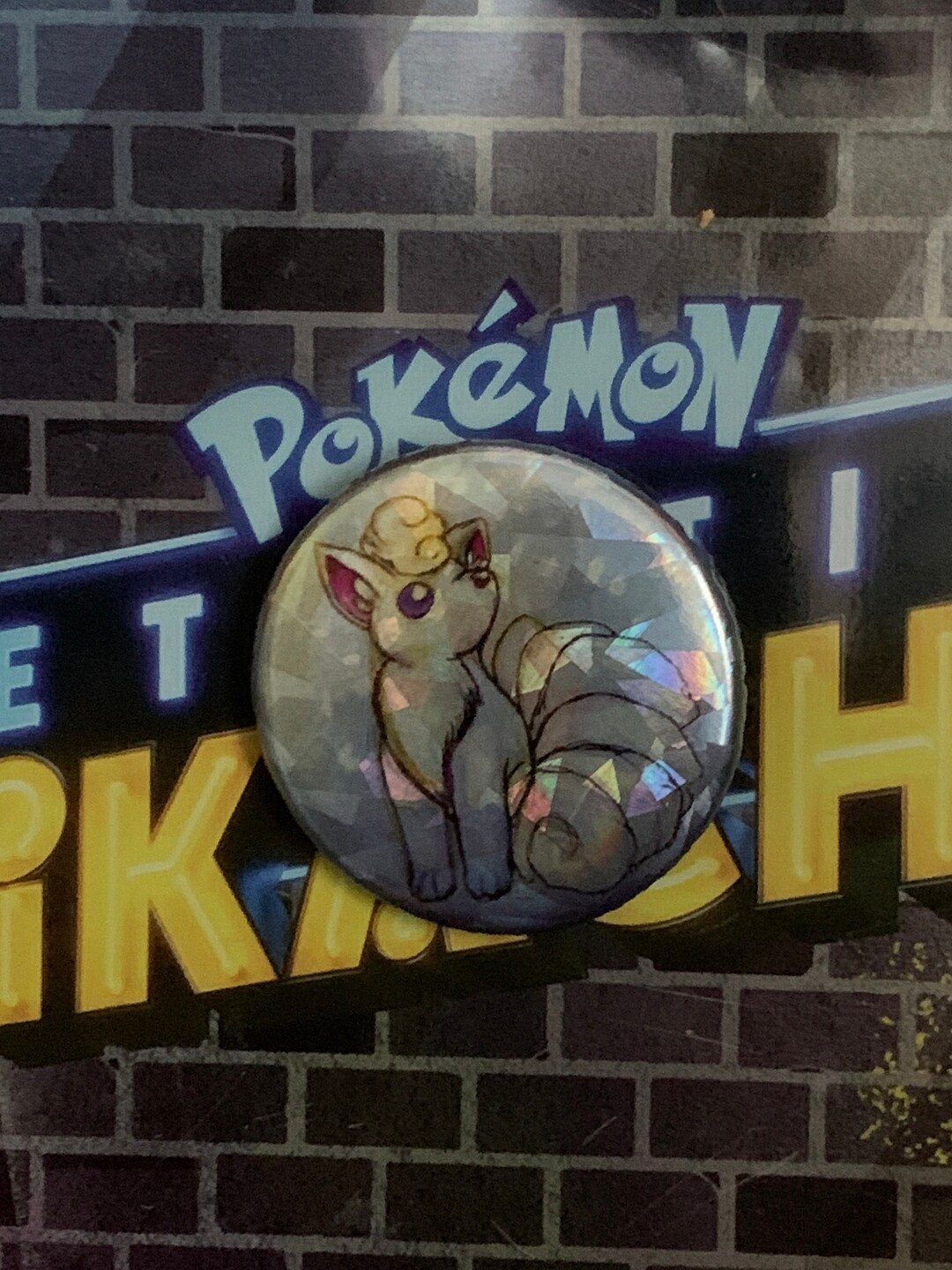 Pokemon GO SHINY Alolan Vulpix 1.5 Dragonite 2.25 In. Button Gift Bags ...