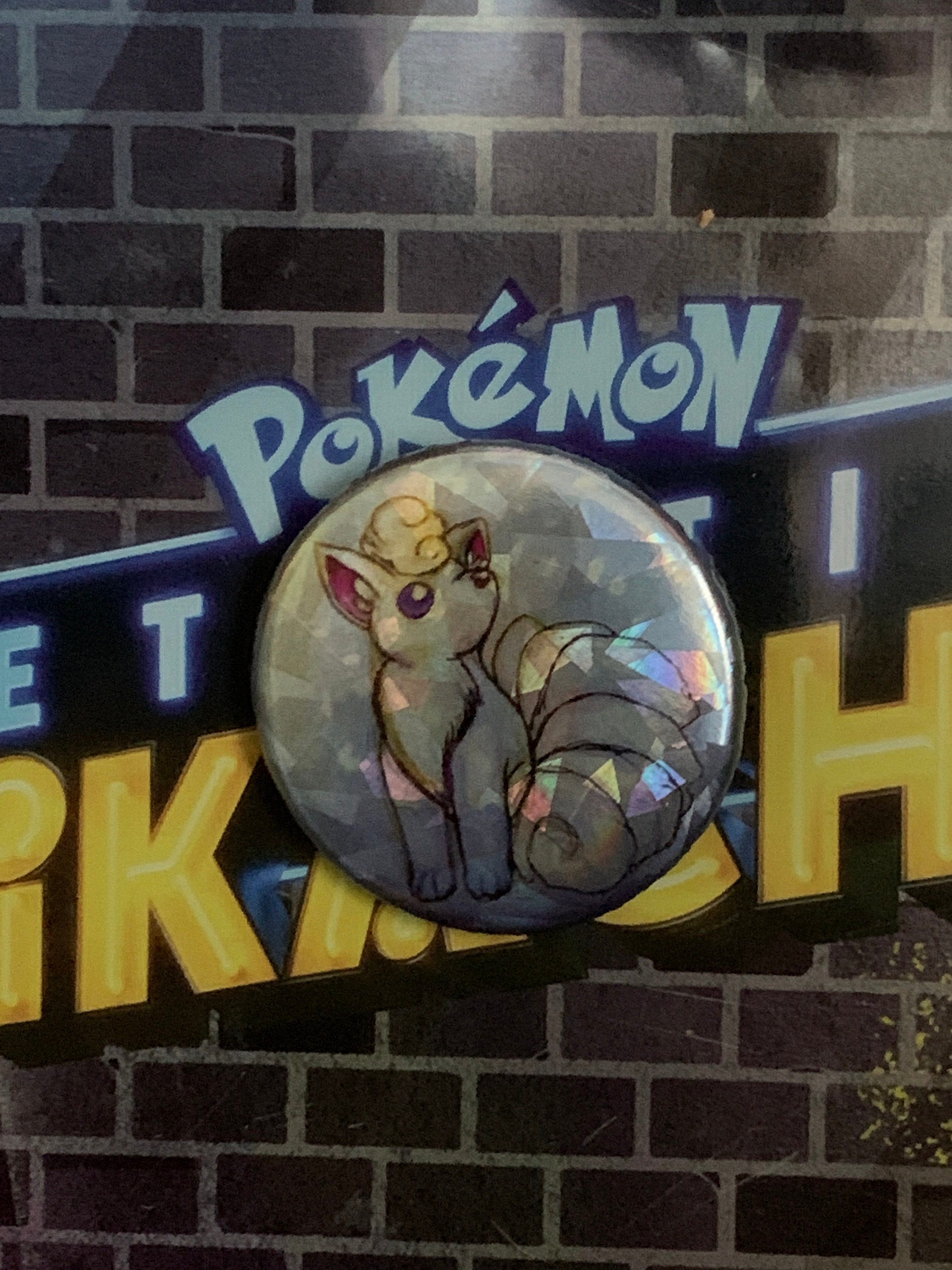 Pokemon GO SHINY Alolan Vulpix 1.5 Dragonite 2.25 In. Button Gift Bags ...