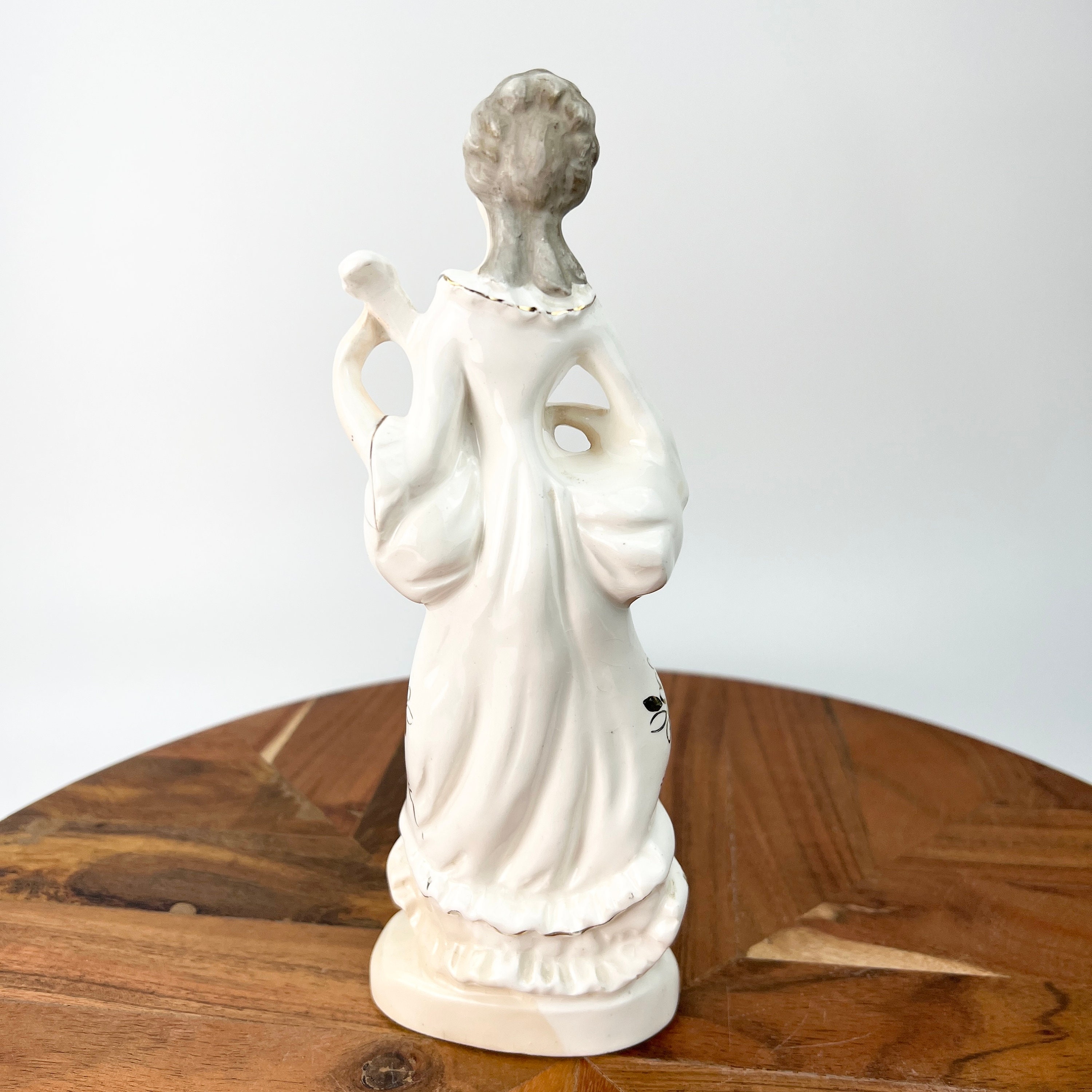 Vintage Japan Porcelain Victorian Woman Playing Mandolin Figurine Gold ...