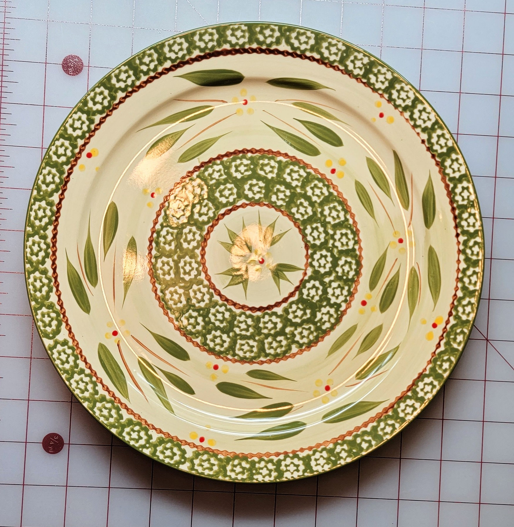 Plates Dining & Serving Temptations By Tara Old World Green Dinner ...