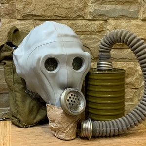 Very rare ShMS white gas mask Officer army gas mask | Etsy