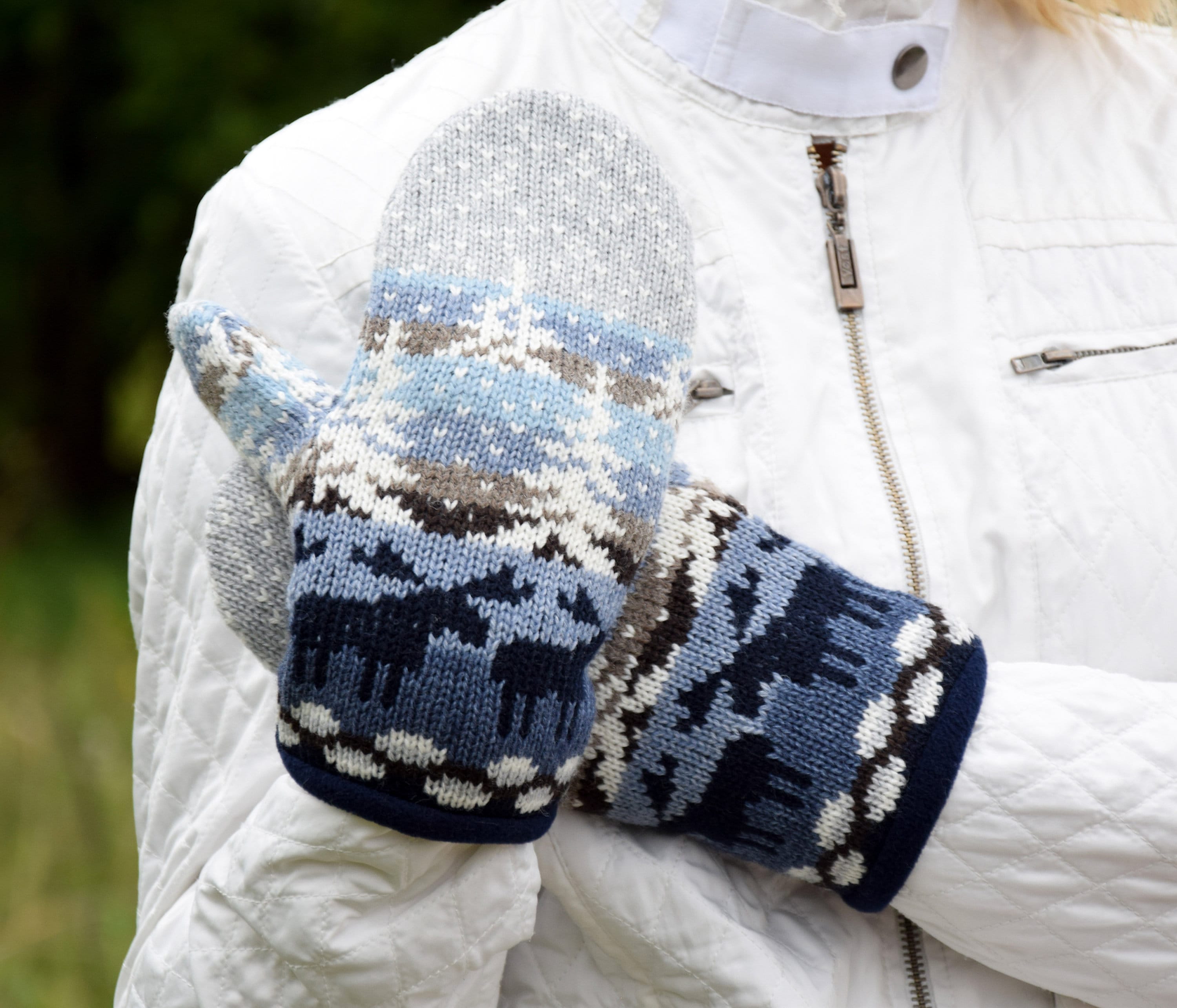 Knitted Nordic Woolen Mittens With White Fair Isle Beautiful Icelandic ...