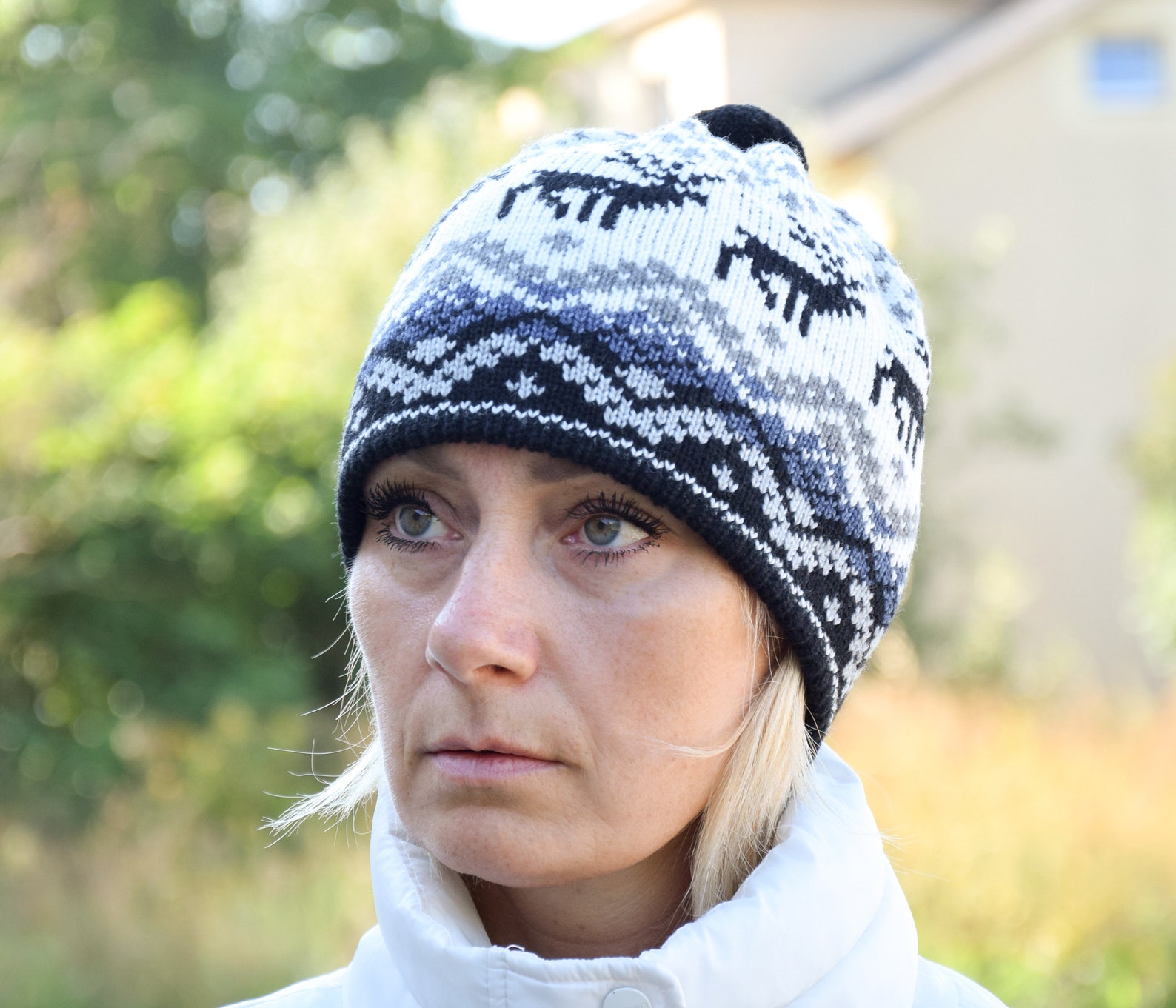 Black & White Traditional Nordic Winter Hat for Men and Women ...