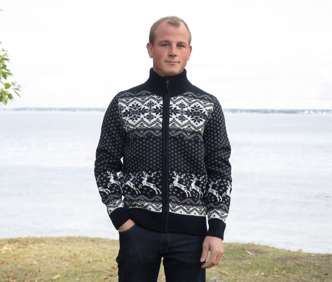 Black Woolen Winter Fair Isle Cardigan on the Zipper Scandinavian ...