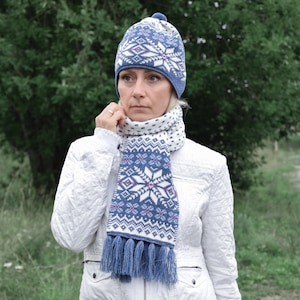 Thick Scandinavian Winter Scarf Blue Nordic Icelandic Woolen Winter Set ...