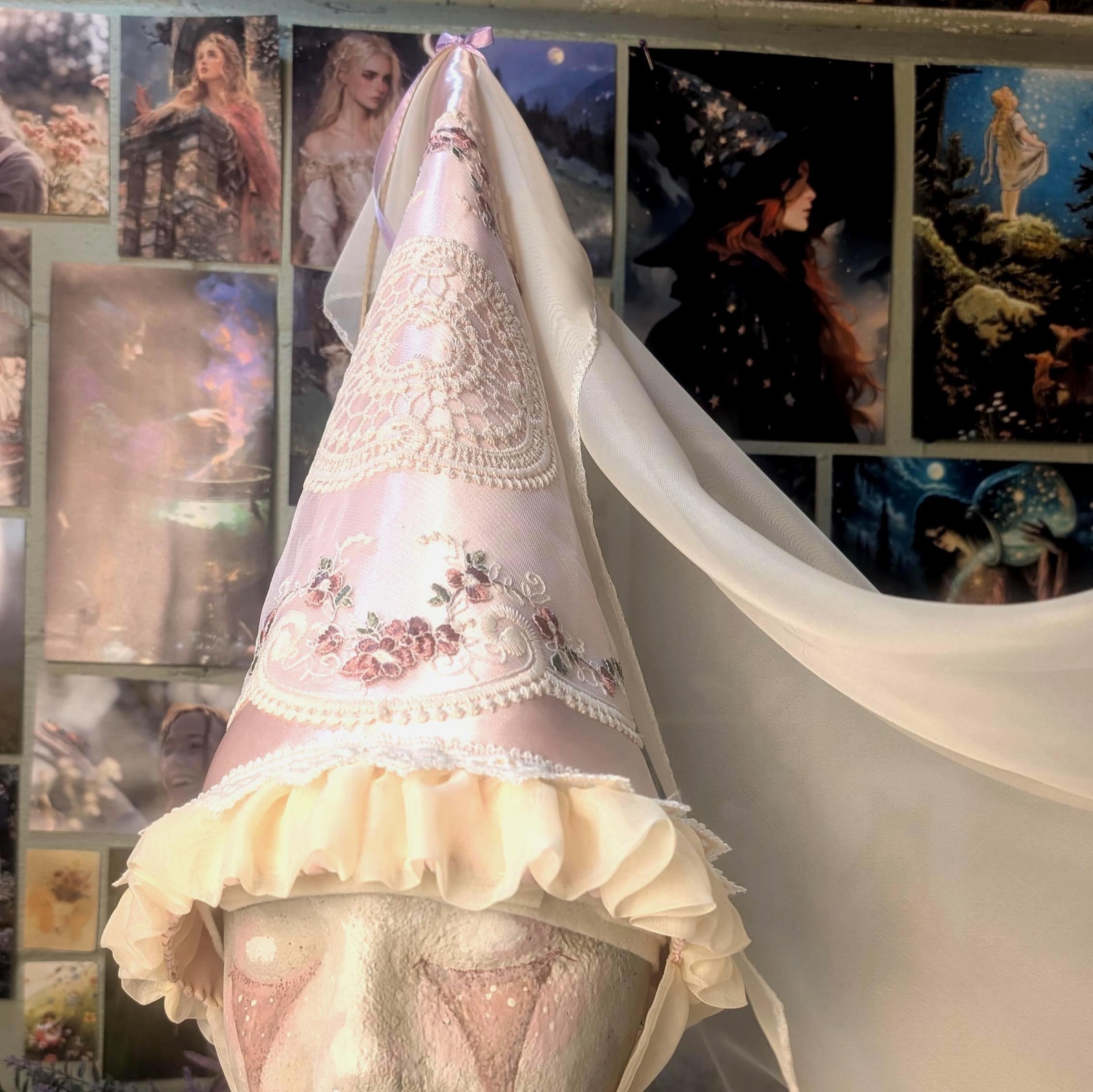Pink Lady Hennin | Rose Medieval Headpiece | Fantasy Cosplay Hat ...