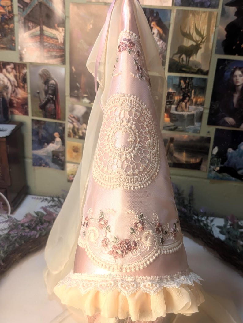 Pink Lady Hennin | Rose Medieval Headpiece | Fantasy Cosplay Hat ...