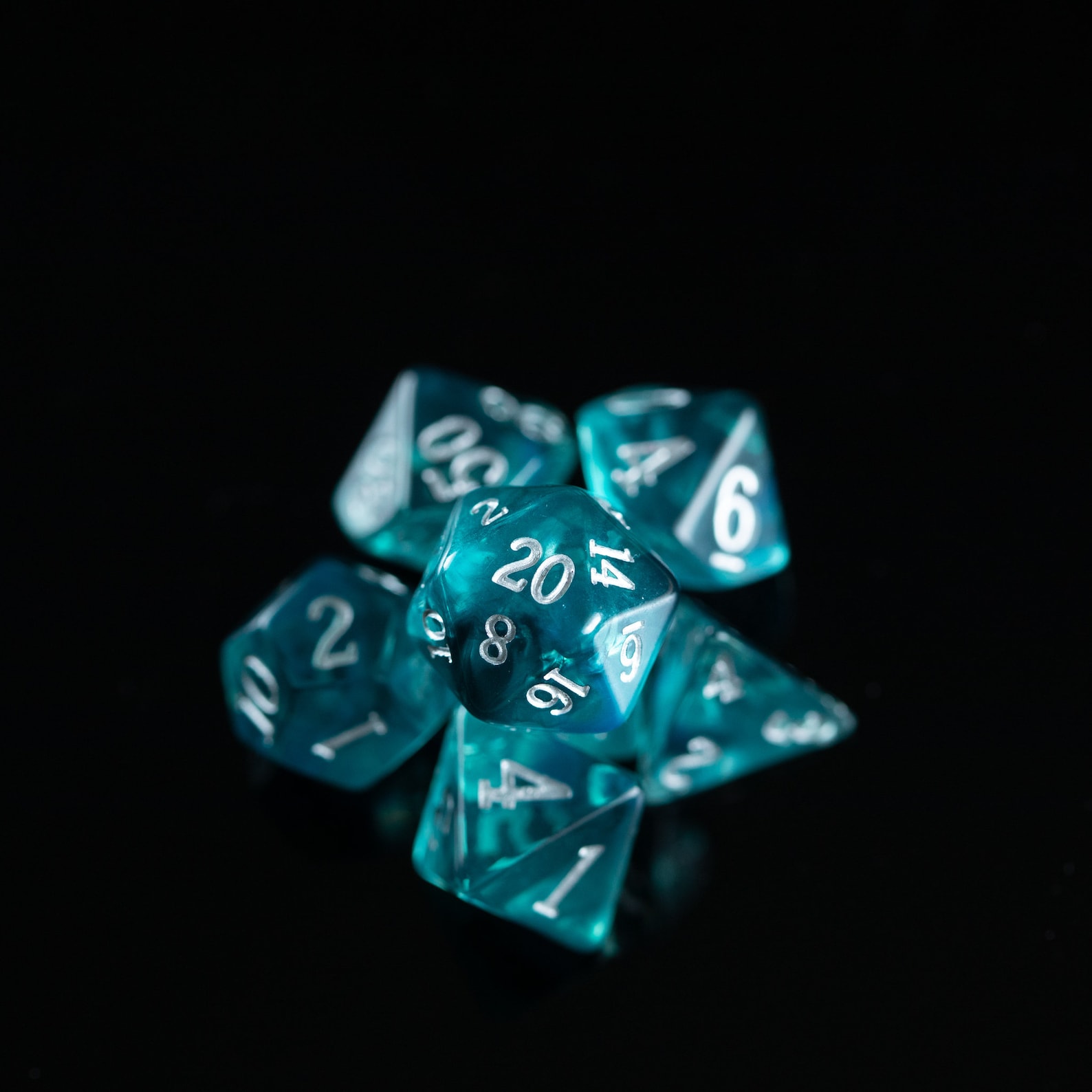 London Blue Topaz Hidden Gem Dice - 7 Piece RPG - Etsy Canada