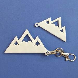 White Mountain Range Keychain - Etsy