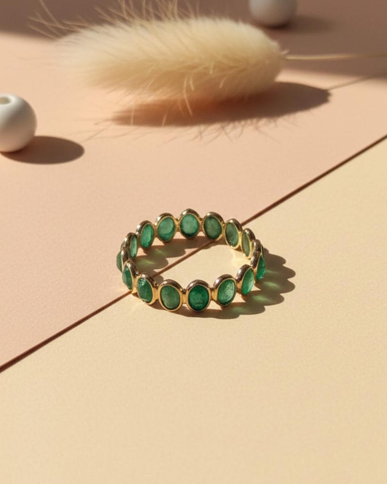 Emerald Eternity Band Ring, 10k 14k 18k Oval Eternity Stackable Ring ...