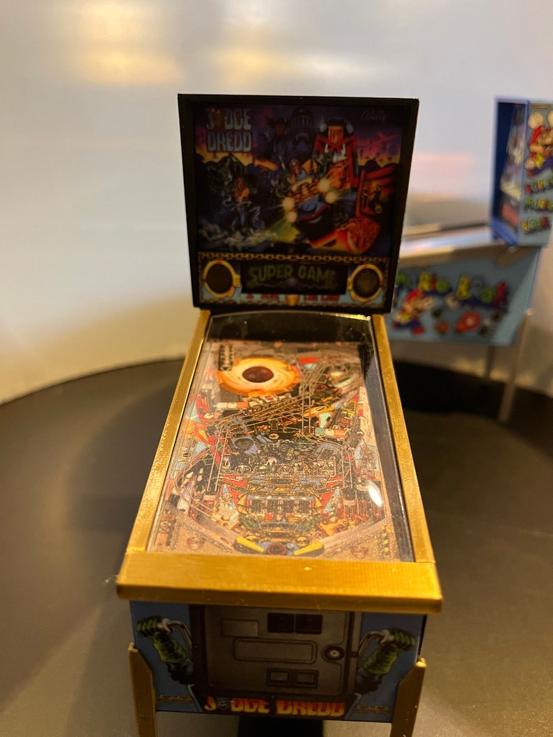 Judge Dredd Mini Pinball / Xmas Ornament - Etsy