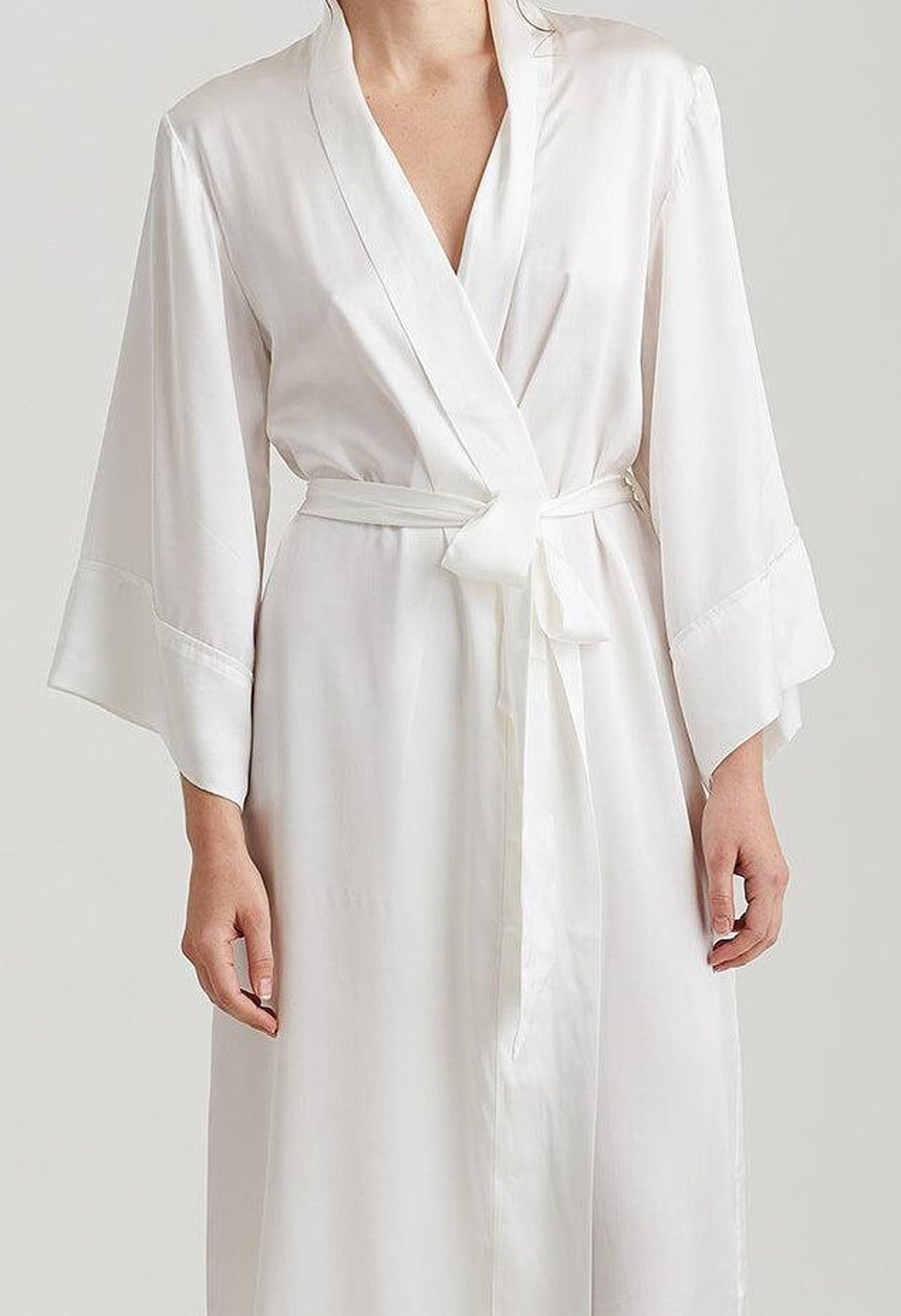 White Silk Bridal Robe for Bride Satin Wedding Kimono Robe - Etsy