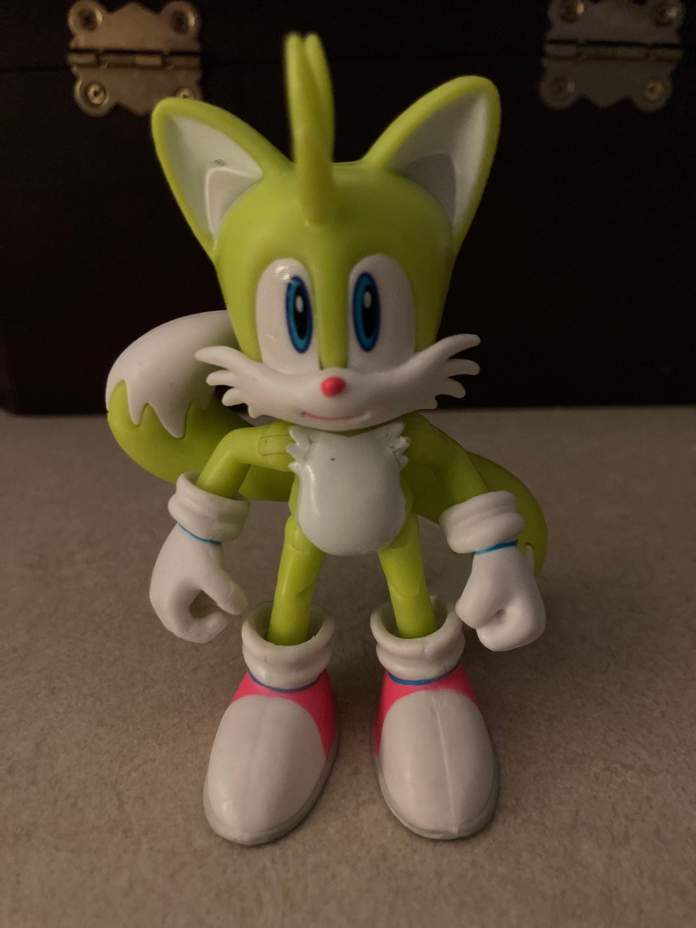 Custom Jakks-pacific-style super Tails Action Figure please Read ...