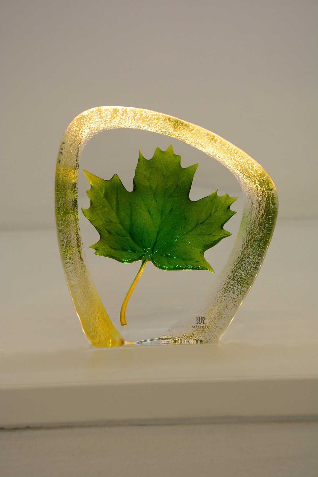 Maple Leaf Crystal Sculpture by Mats Jonasson, Maleras, Sweden - Etsy