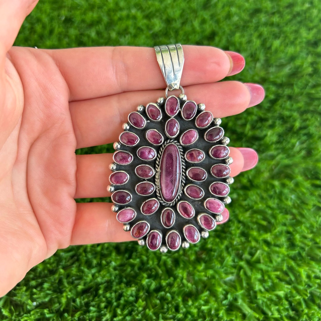 Purple Spiny Oyster 33-stone Cluster Pendant Handmade by Navajo Linda ...