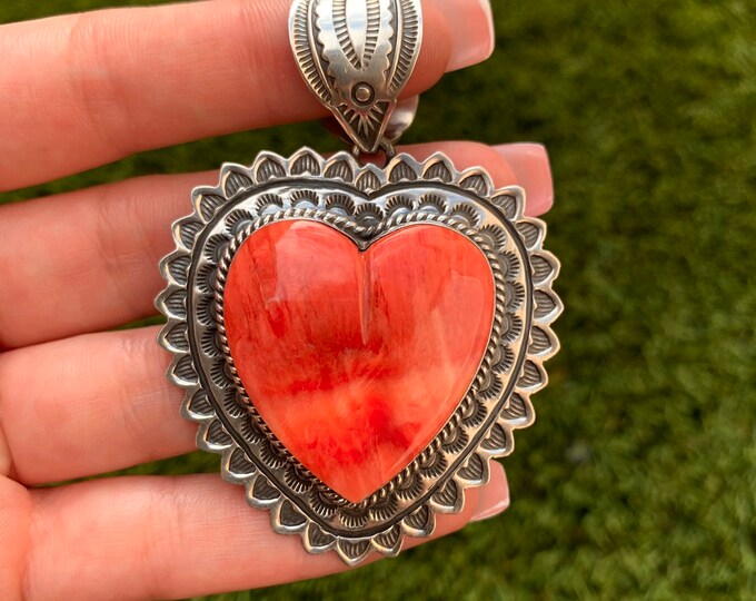 Red Spiny Oyster Shell Sunlight Heart Pendant Handmade by Navajo Happy ...