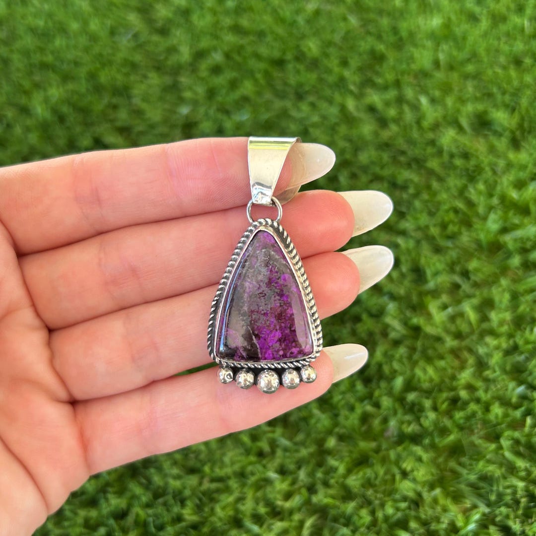 MD Sugilite Freeform Triangle Twistwire Pendant Handmade by Navajo ...