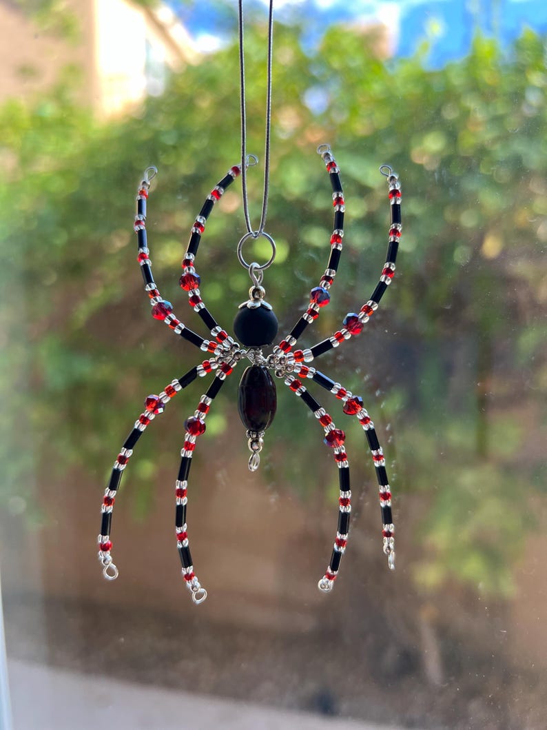 Mini Red & Black Spider Suncatcher - Etsy