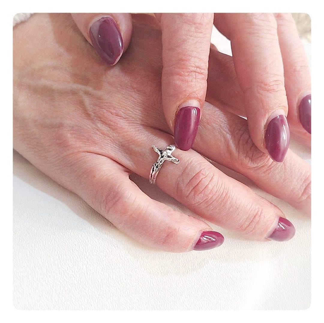 Silver Cross Crucifix Ring – Unisex Christian Ring for Men & Women ...