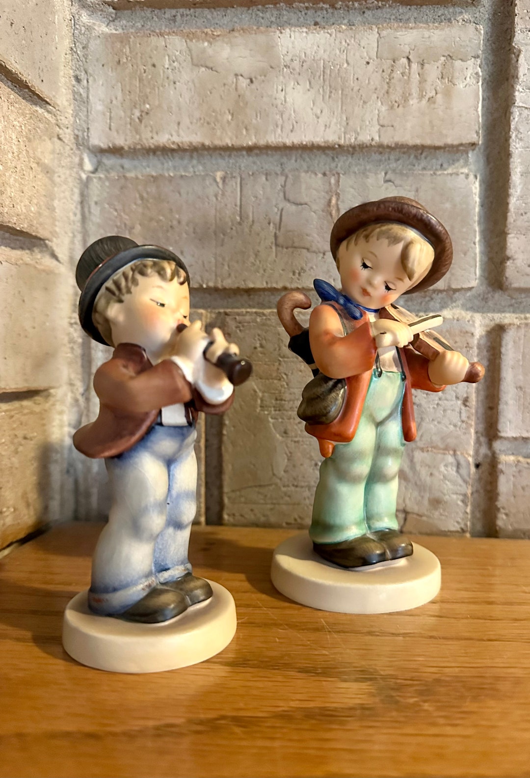 Goebel Hummel : Little Fiddler 2/0 & Serenade 85/0 Vintage preowned - Etsy