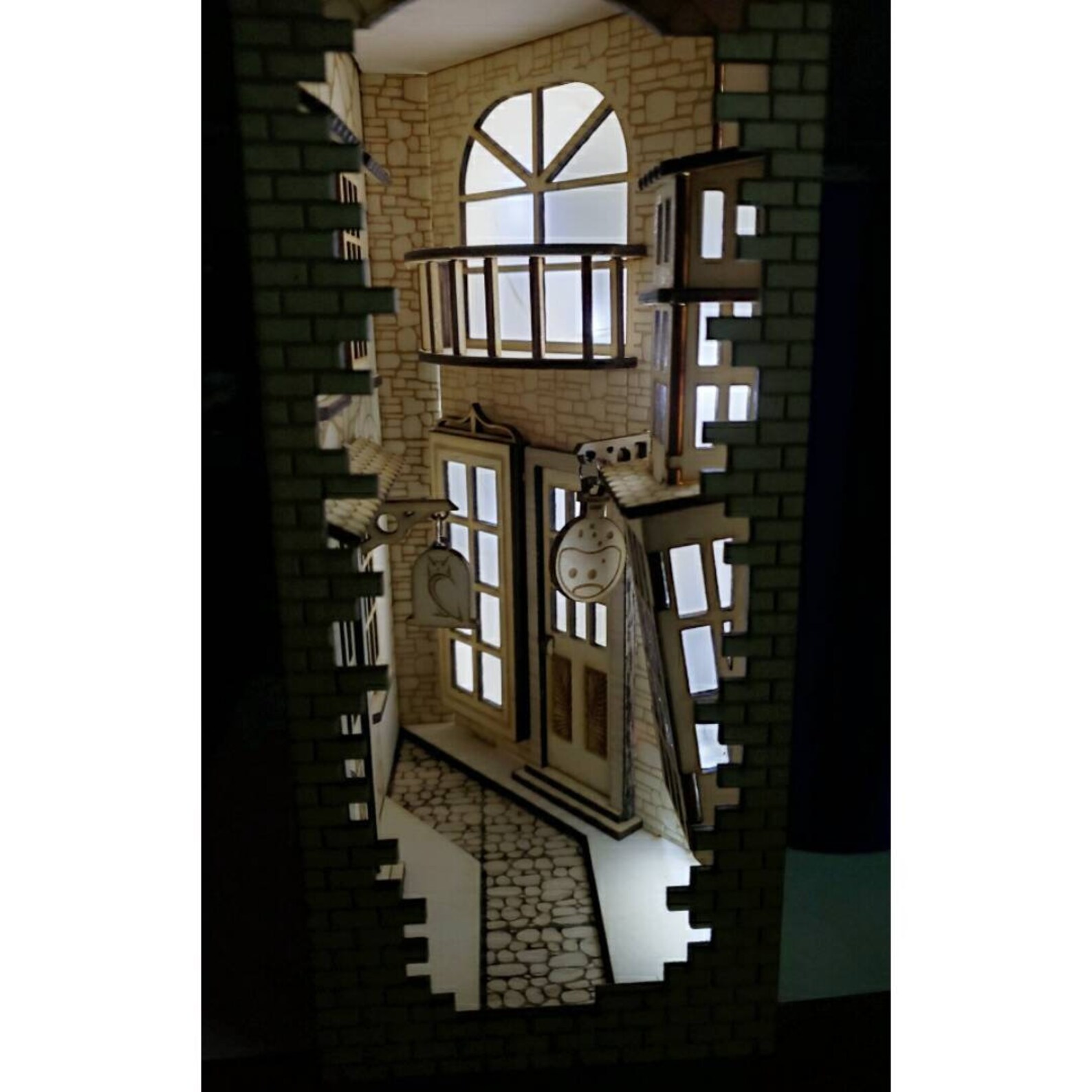 Book Nook Book End Book End Scene Book Nook Alley Scene Christmas Gift ...