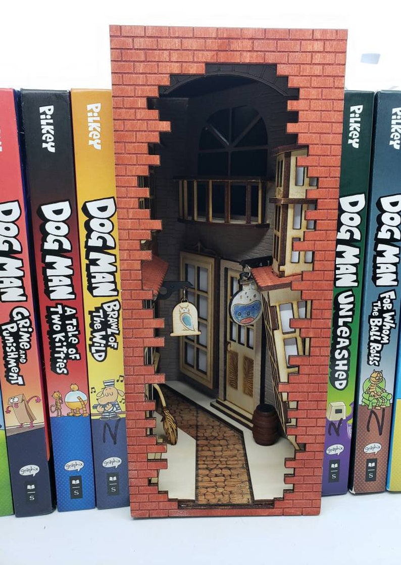 Book Nook Book End Book End Scene Book Nook Alley Scene | Etsy