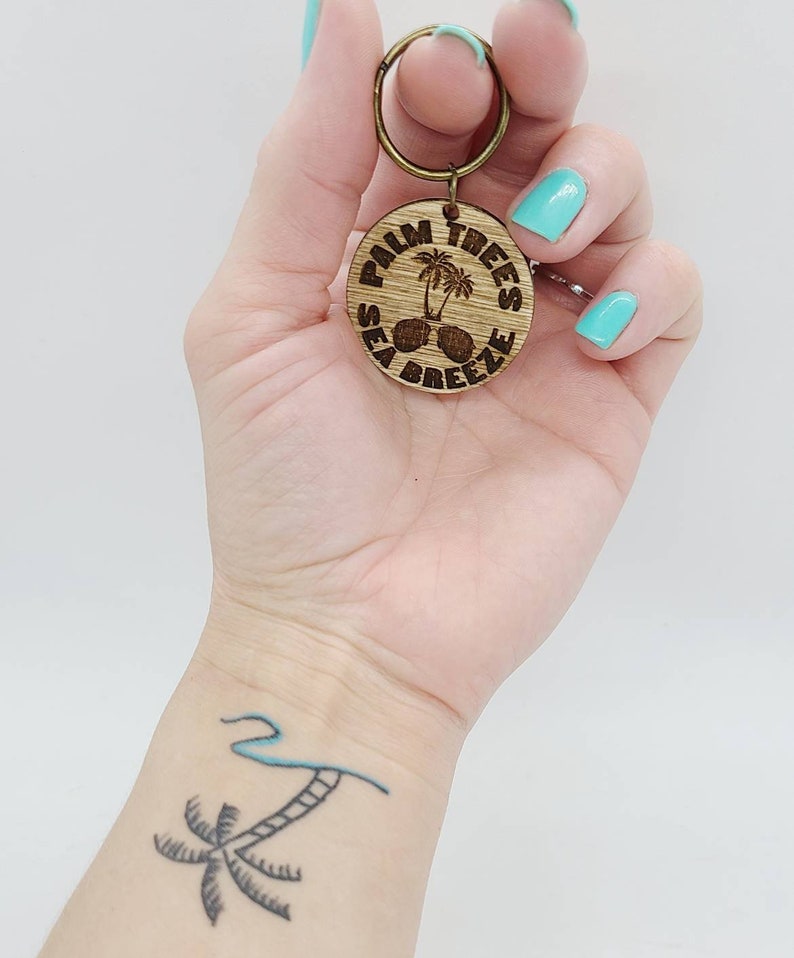 Tropical Keychain Wood Engraved Keychain Mothers Day Gift - Etsy