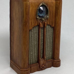 MADE-TO-ORDER Nostalgic Zenith Floor Radio (1:!2 Scale for Your ...