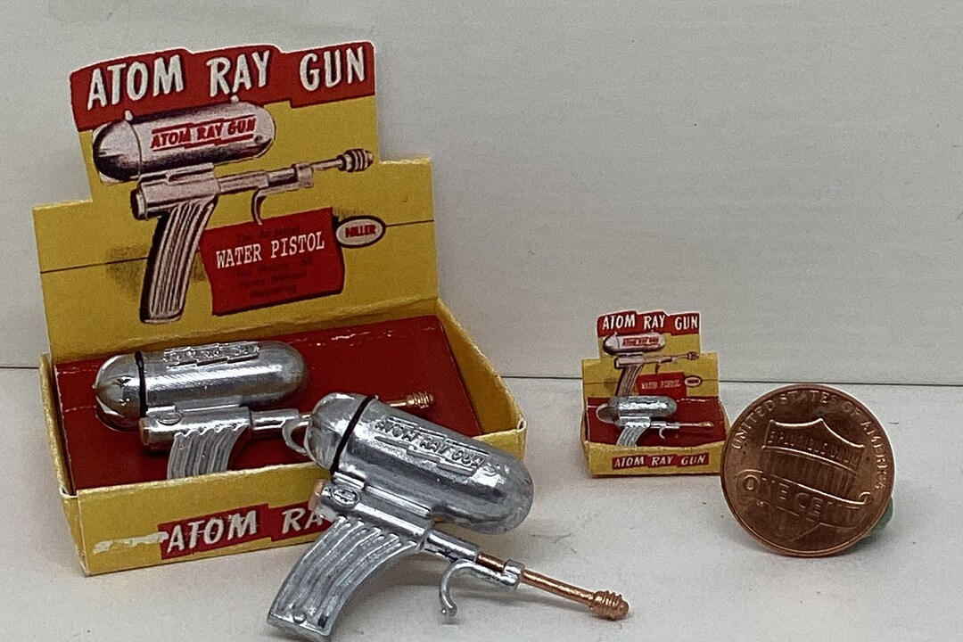 Atom Ray Gun (in 1:9 Scale - for Your Collection!) - Etsy