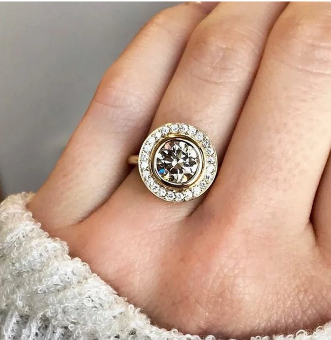 Round Bezel Halo Diamond Ring Solitaire Ring Engagement - Etsy