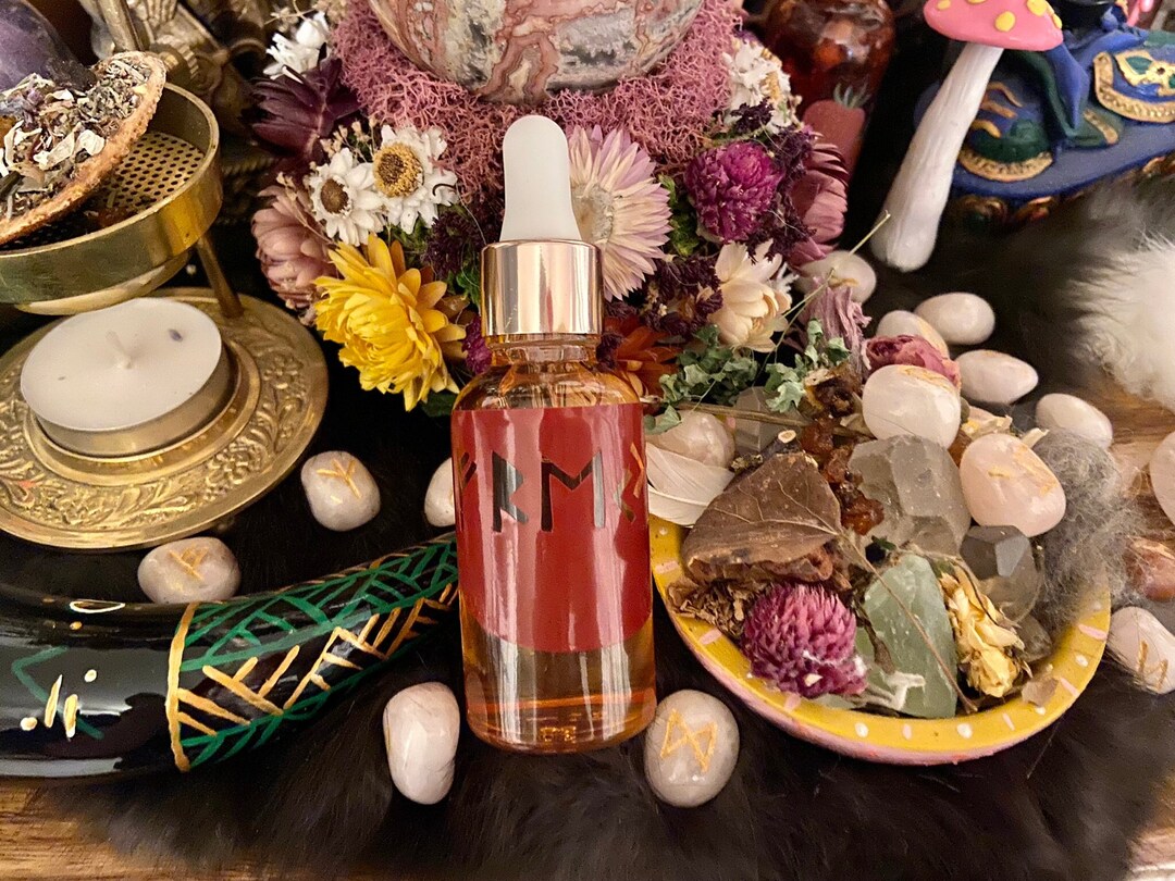 Freyja Altar Oil - Etsy