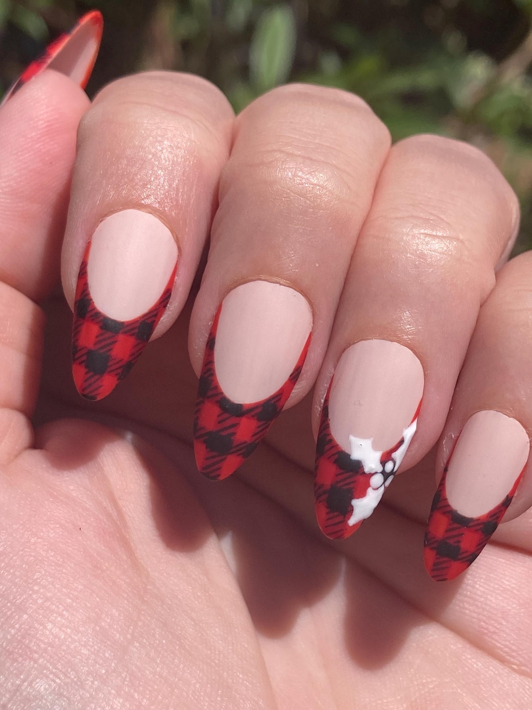 Hand Painted Christmas Plaid French Tip Press on Nails - Etsy
