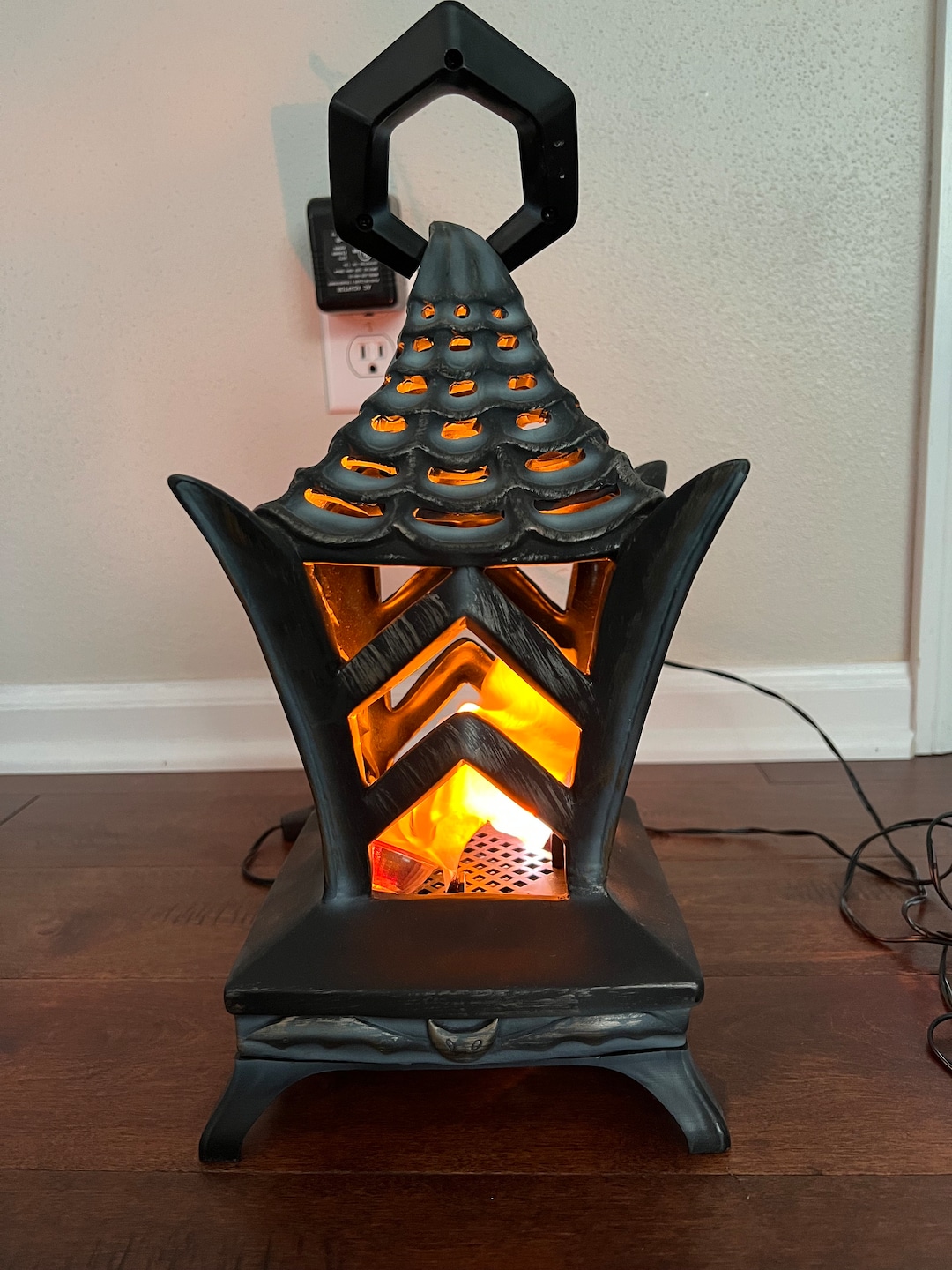 Vintage Halloween Gemmy Halloween Flickering Flame Gothic Lantern Prop ...
