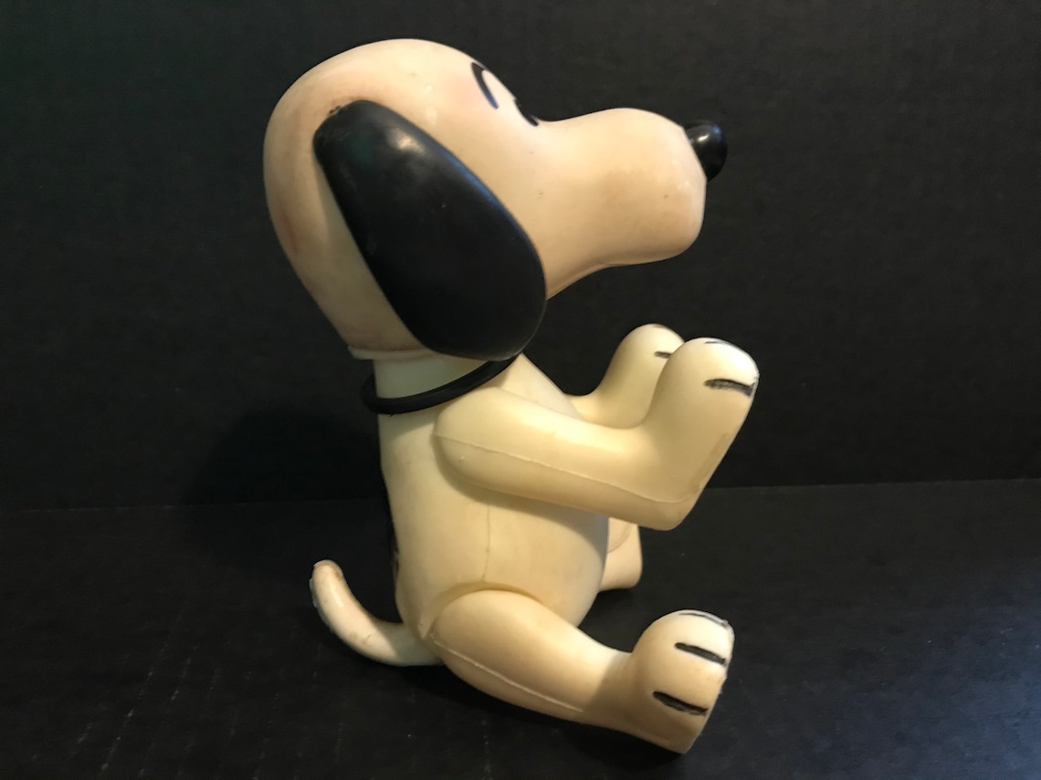 Vintage Posable Plastic Snoopy Peanuts Dog Doll United Feature - Etsy