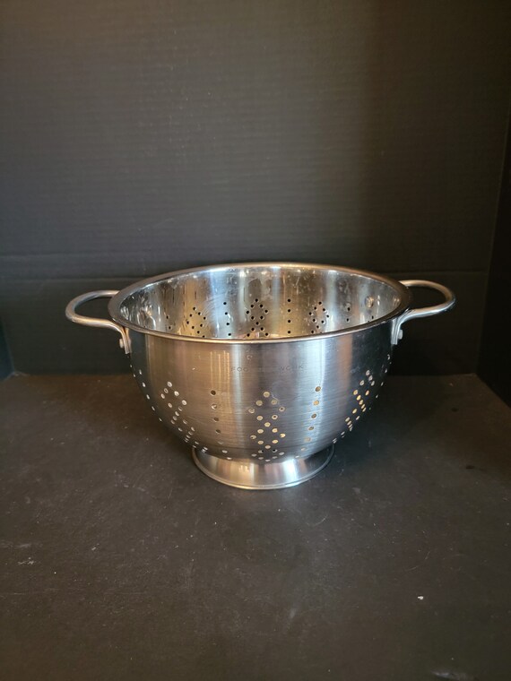 Colander used store