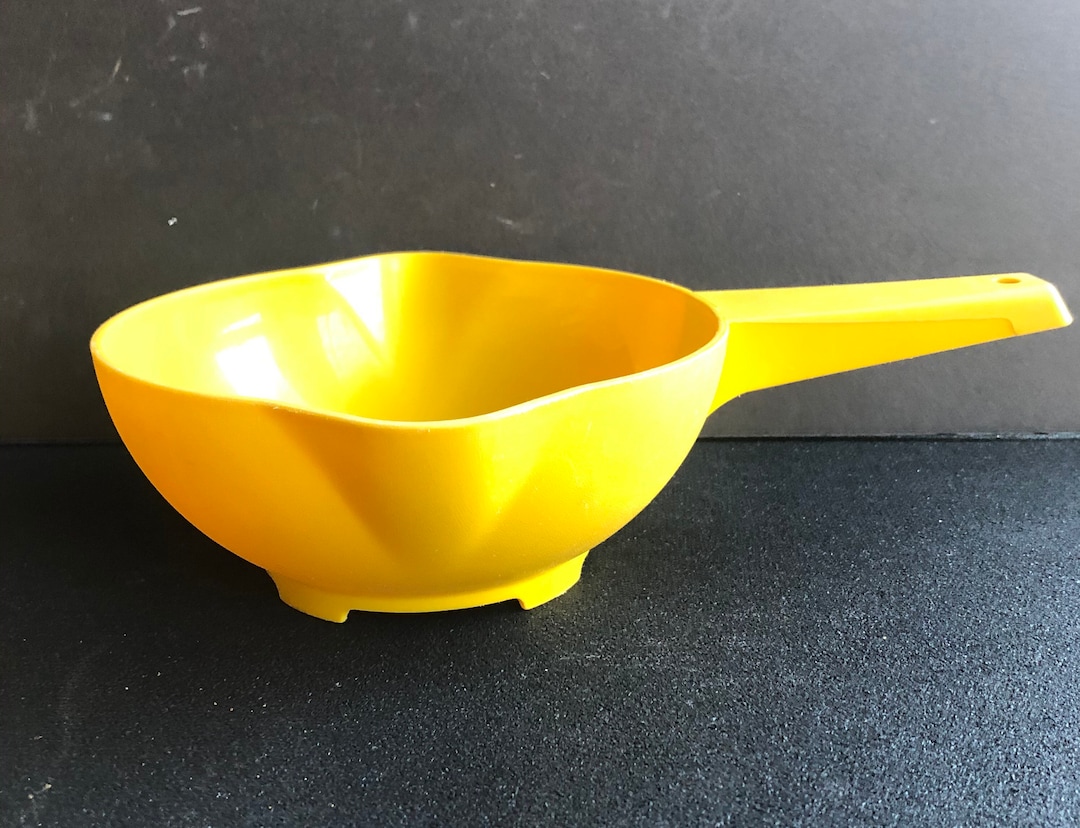 Vintage Tupperware #1200 Yellow Colander Strainer Handled 1 Quart - Etsy
