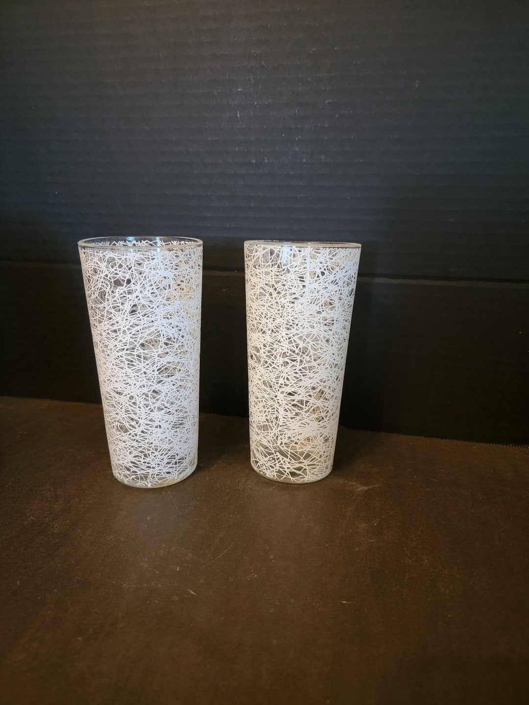 2 Vintage Spaghetti String Glass Tumblers Water Ice Tea 6.5" Tall 12 Oz ...