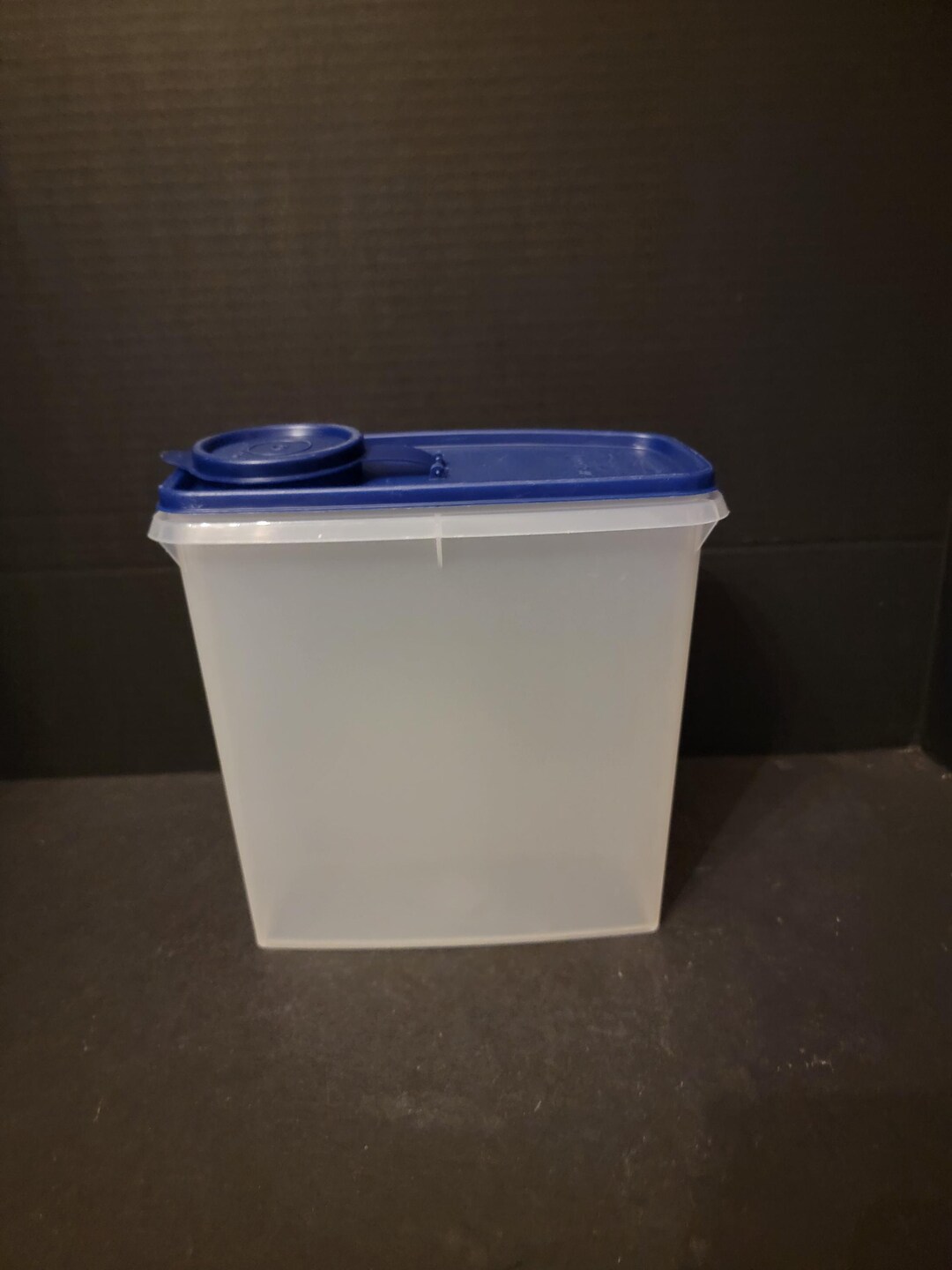 Vintage Tupperware Cereal Keeper 13 Cup Storage Container Sheer Base ...