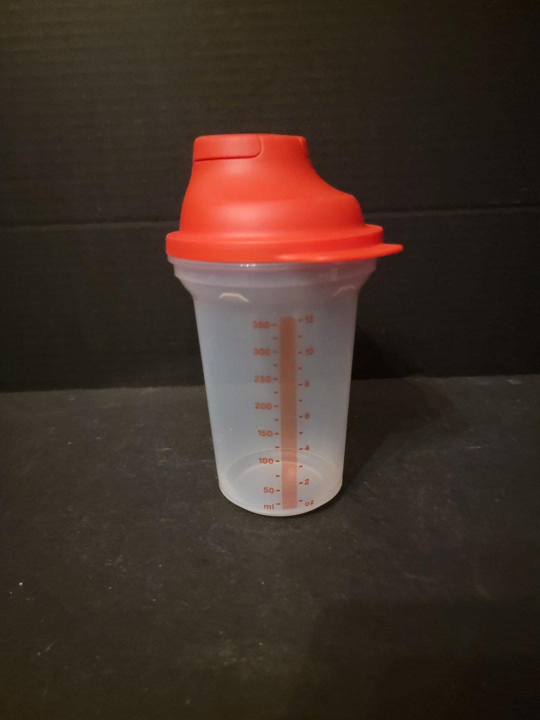 Vintage Tupperware Quick Shake Dressing Mixer With Pour Spout Lid #7737 ...